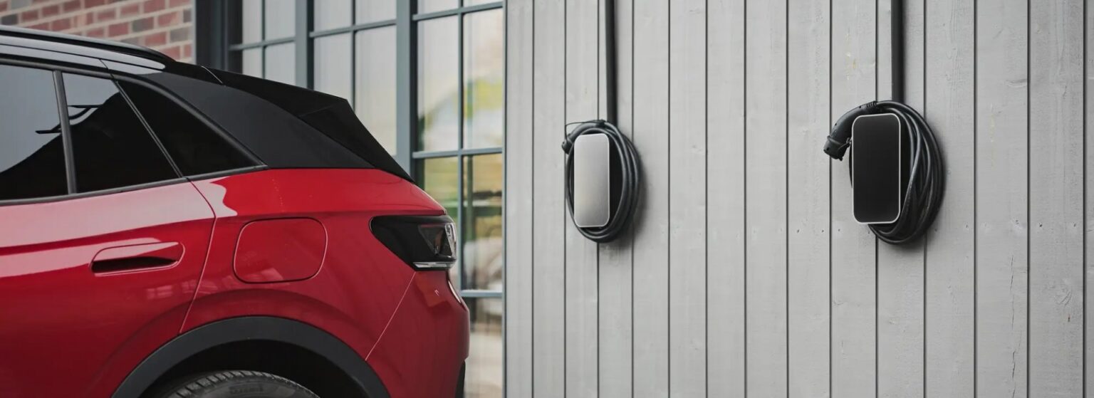 Vool elektromobilių įkrovimo stotelės - UAB Solet